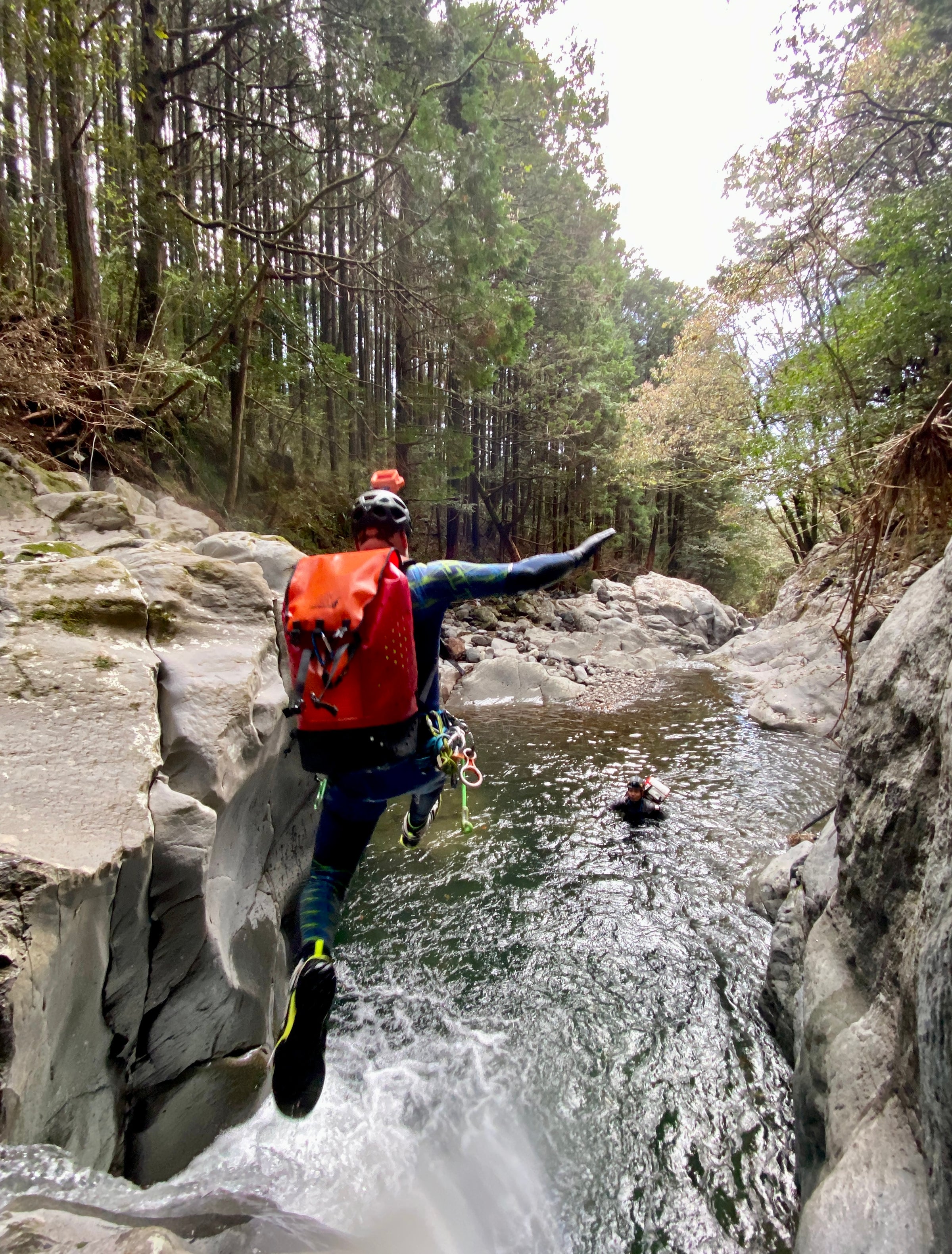 Advanced Canyoning Tour in Fuji Shizuoka | Fujiyama Canyoning Japan