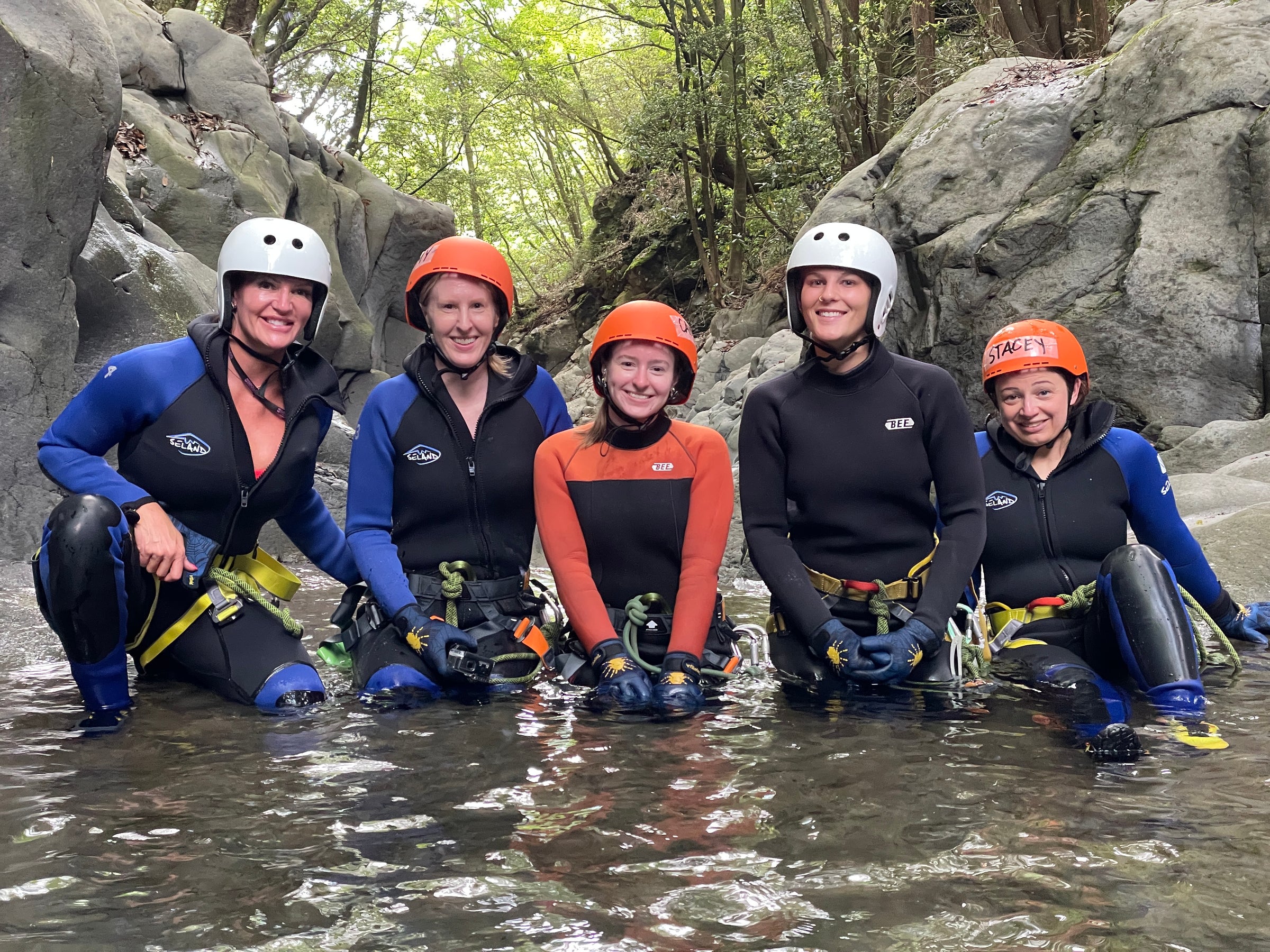 Advanced Canyoning Tour in Fuji Shizuoka | Fujiyama Canyoning Japan