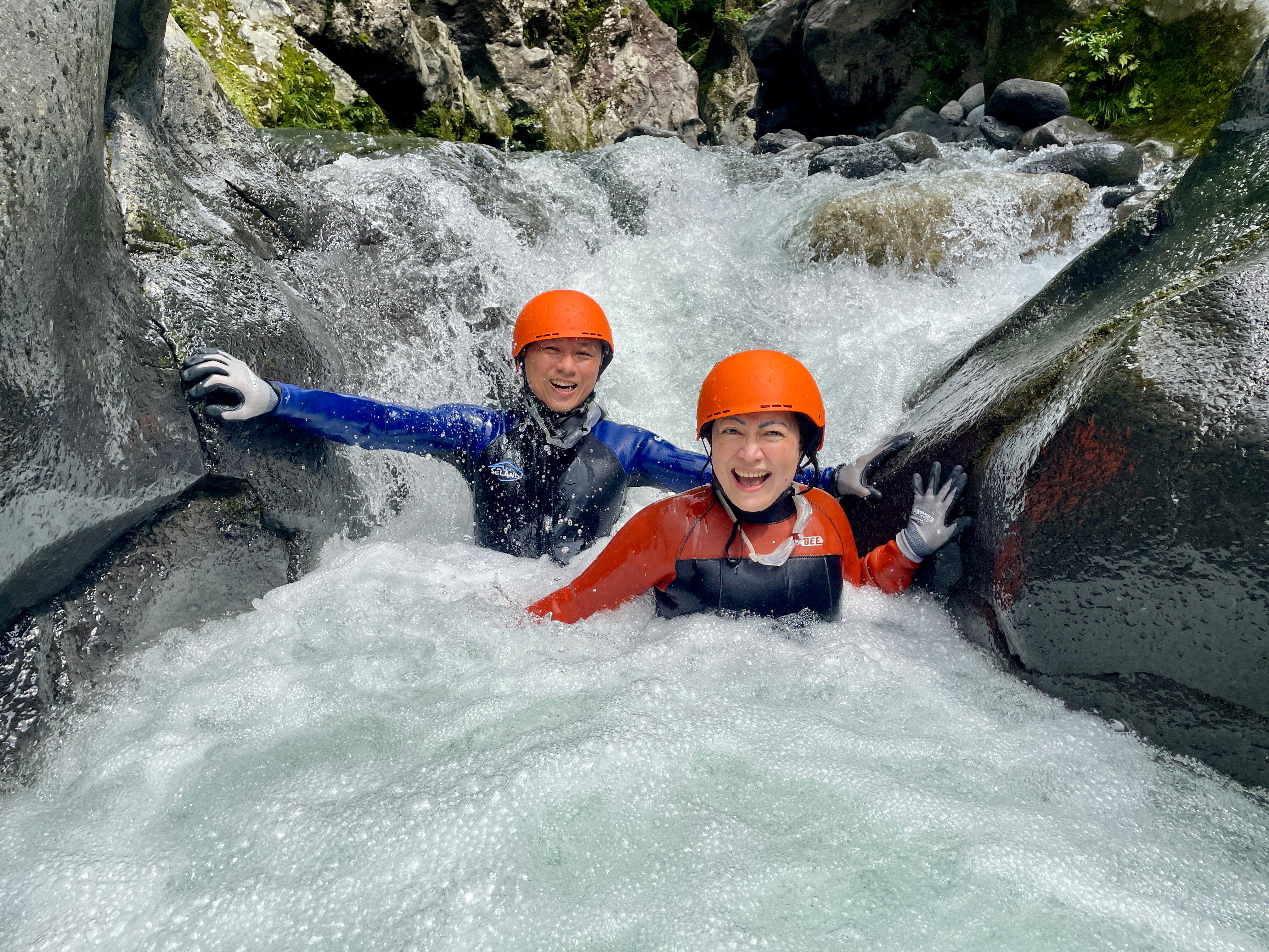 Canyoning Tour in Susono Shizuoka | Fujiyama Canyoning Japan