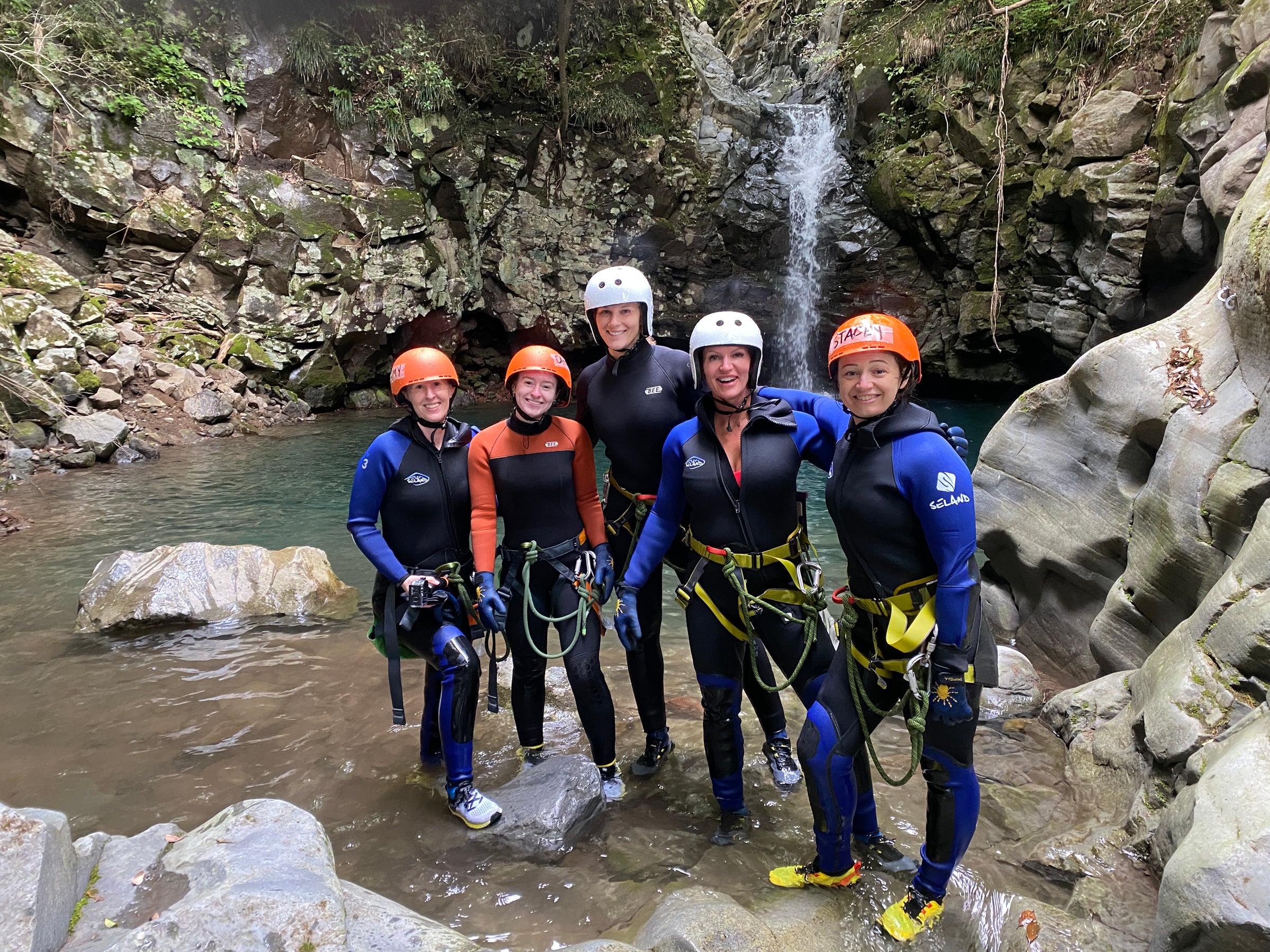 富士キャニオニングツアー | Fujiyama Canyoning Japan